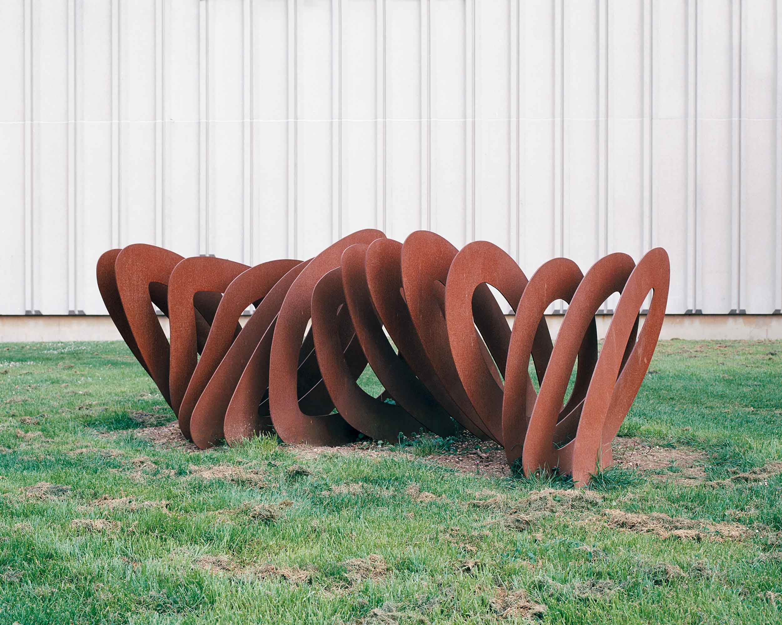 Harlow Sculpture Town Chief - Harlow Sculpture Town