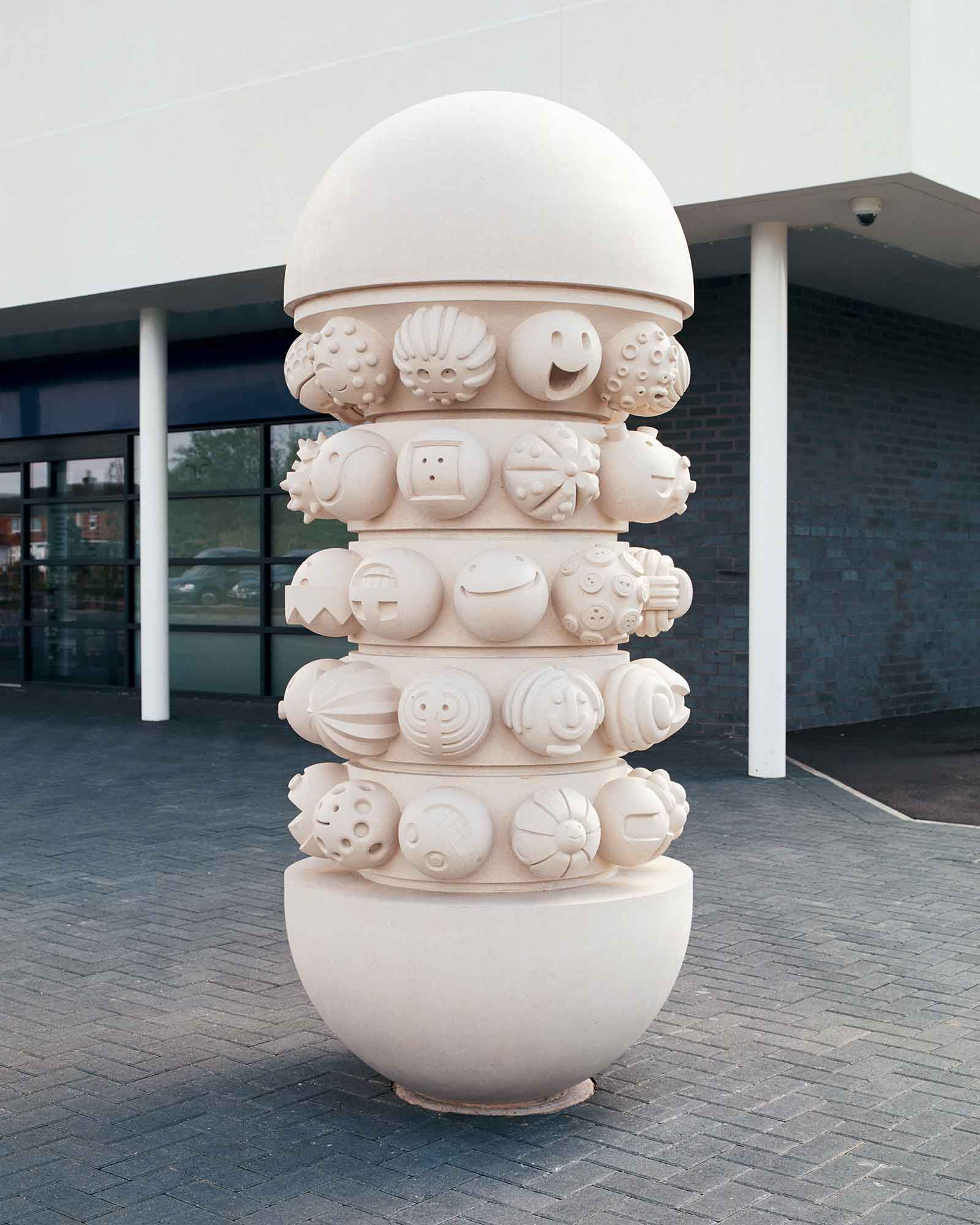 Harlow Sculpture Town Magic Jumping Bean - Harlow Sculpture Town