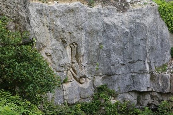 Harlow Sculpture Town Visit to Portland quarries, sculpture park and ...